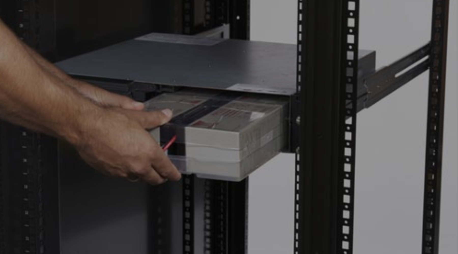 Power Alert: Identifying When Your UPS Battery Demands Replacement ...