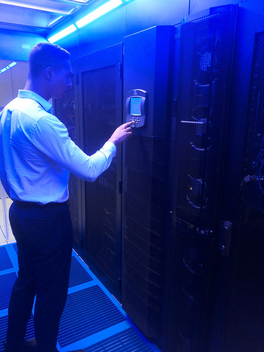 Computer Room Air Conditioning (CRAC) Units – UPS Solutions