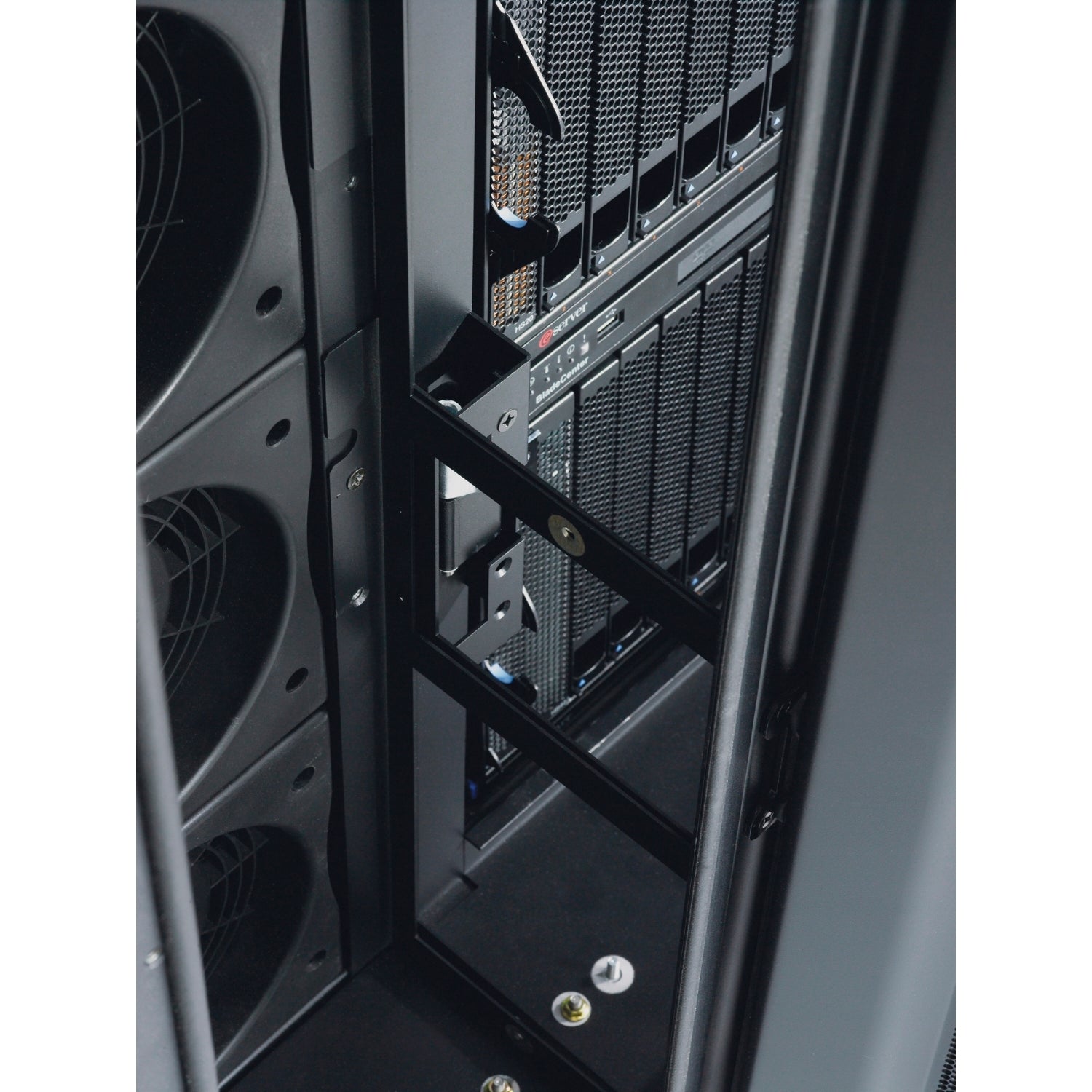 APC Rack Air Containment Front Assembly for InRow 300mm ACCS1003 - UPS ...